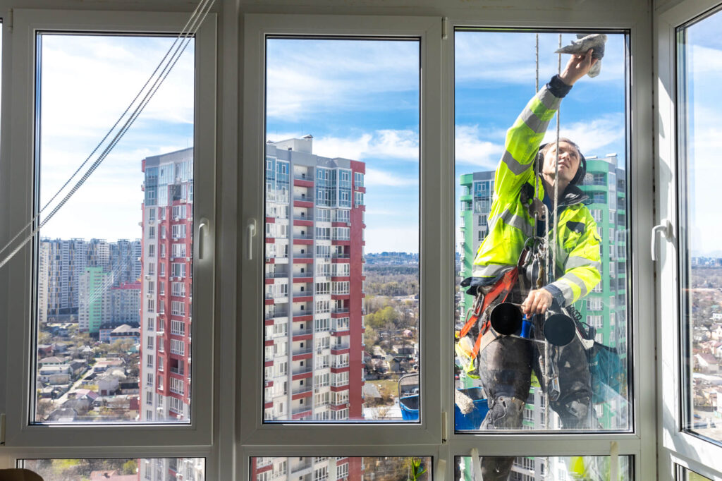 The Complete Guide to Window Cleaning Franchise Opportunities - FranChoice